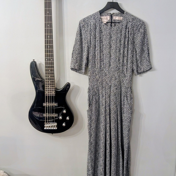 karin stevens | Dresses | Karin Stevens Black And White Long Sleeve ...